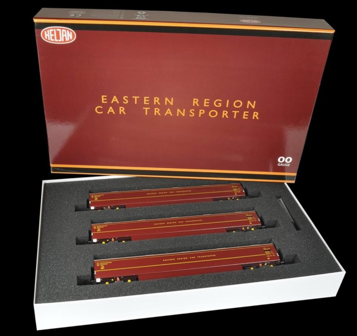 HJ9620 BR Motorail BR Maroon Newton Chambers Car Transporter